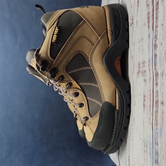 Danner | Shoes | Danner Mens Radical 452 Goretex Waterproof Hiking ...